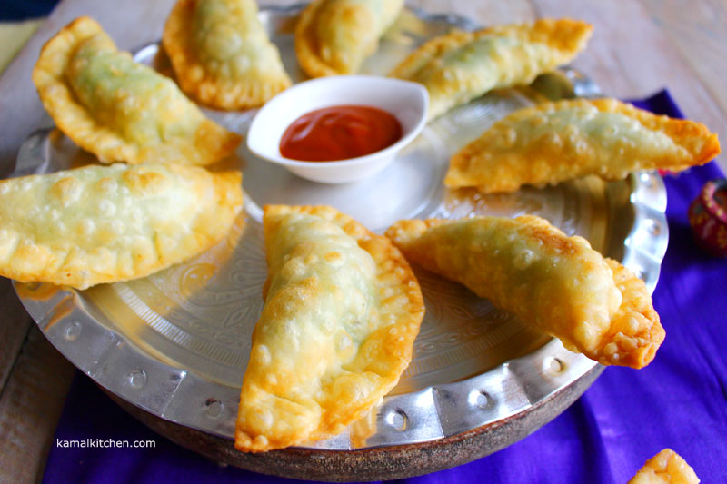 MATAR KARANJI – Savory Green Peas Empanadas [vegan]